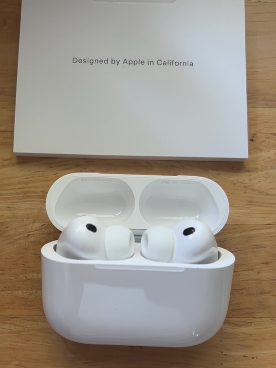 Apple | Headphones | Apple Airpod Pro 3s | Poshmark